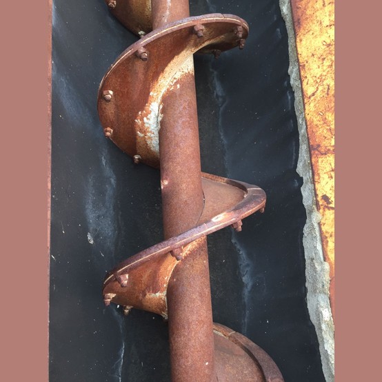 Savona Equipment Supplies Open Trough Concrete Auger Air Driven