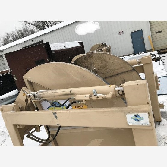 Savona Equipment Sells Sebright Gaylord Tipper