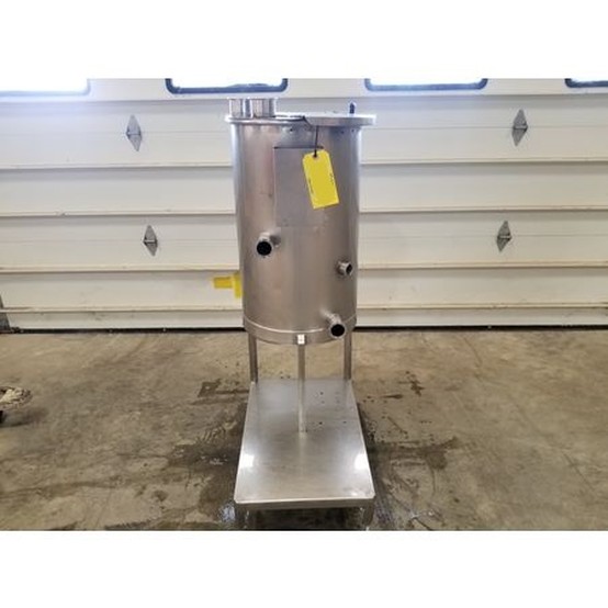 Savona Equipment Supplies 30 Gallon Stainless Steel Sanitary Mix Tank