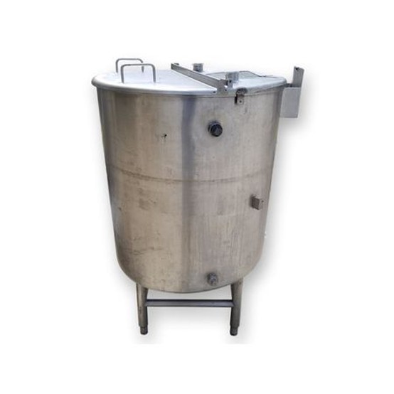 Savona Equipment Sells 115 Gallon Stainless Steel Sanitary Tank