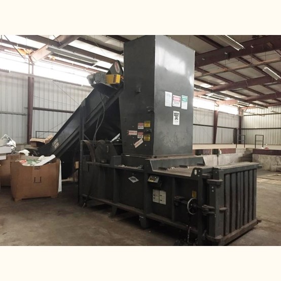 Excel EX 60 Closed Door Baler/Feed Conveyor