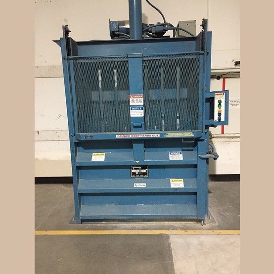 Marathon V-6030 Vertical Baler