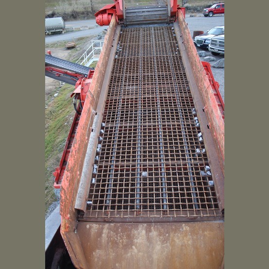 Sandvik QE340 Track Mounted Screen