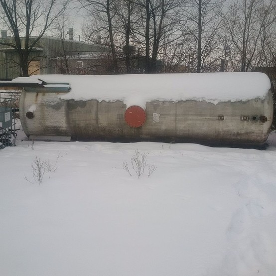 4,600 Gallon Stainless Steel Tank