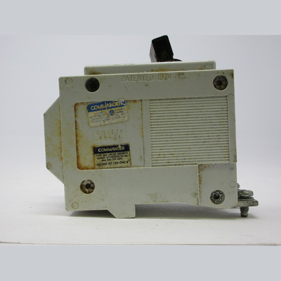 COMMANDER 100 AMP 2 Pole Bolt On Breaker