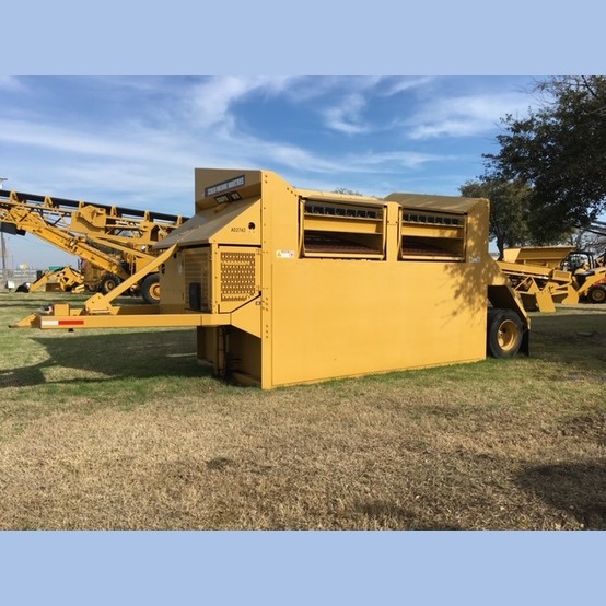 Savona Equipment Supplies 2014 Scalper Screen Machine Ind. 107D