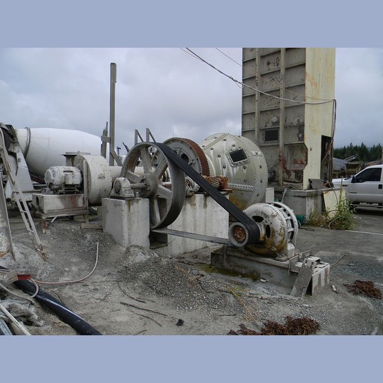 Hardinge Conical 8ft. x 22in. Ball Mill