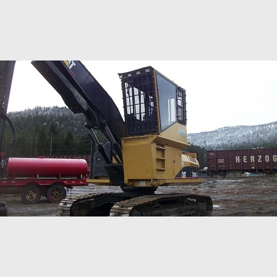 Used Cat Excavator - Log Loader. Model: 320C. New Rails.