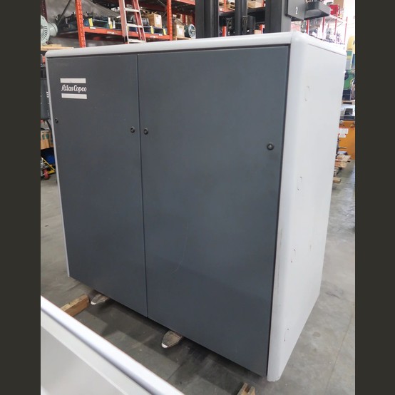 Atlas Copco 220.3 CFM Rotary Screw Compressor