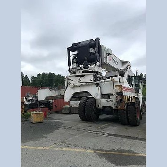 Terex CS45K Reach Stacker