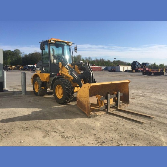 John Deere 244J Wheel Loader