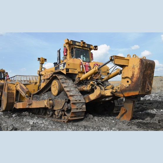 Caterpillar D11R Dozer