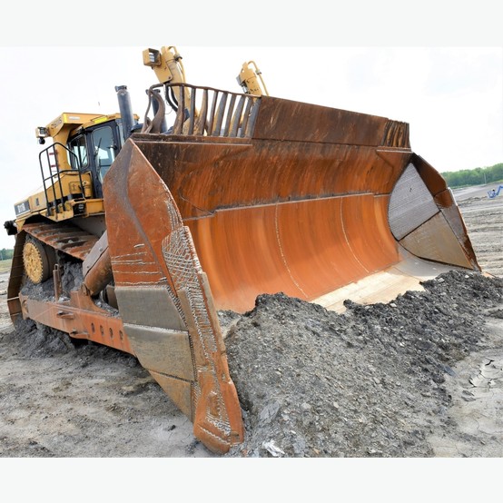 Caterpillar D11R Dozer