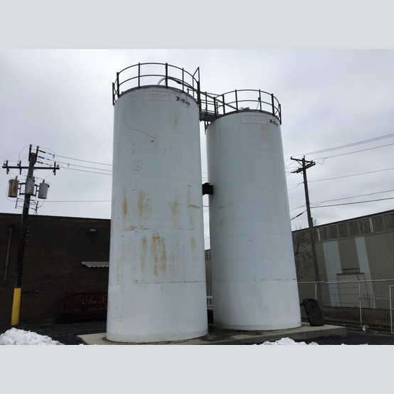 Peabody Tectank 2,390 Cubic Foot Silos