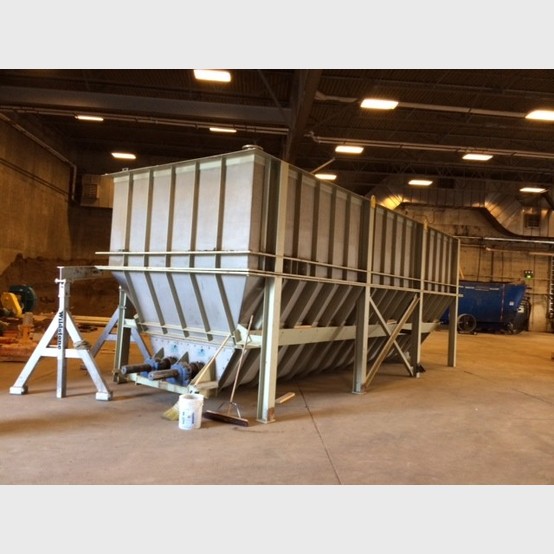 10 ft. x 30 ft. long Bio Sec Enviro Live Bottom Sludge Hopper for Sale ...