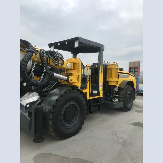 2004 Atlas Copco L2D Jumbo Drill
