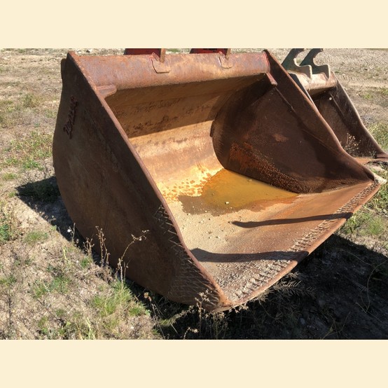 Destec Quick Attach Bucket