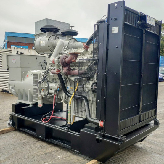 Perkins 640 kW Diesel Generator