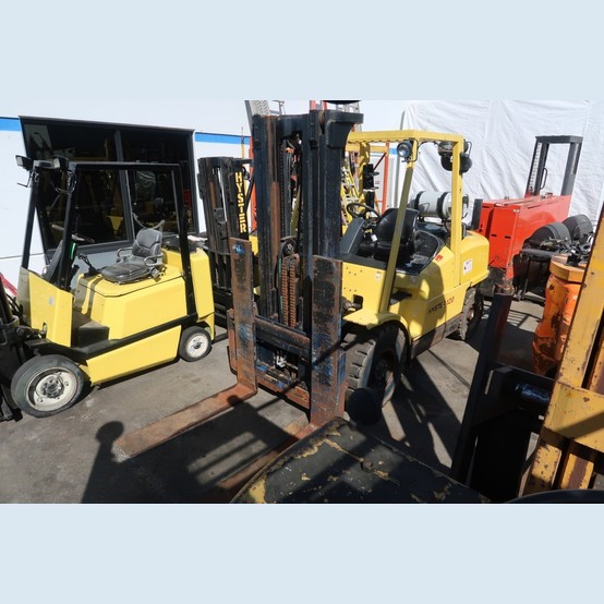 Hyster 12,000 lbs Forklift