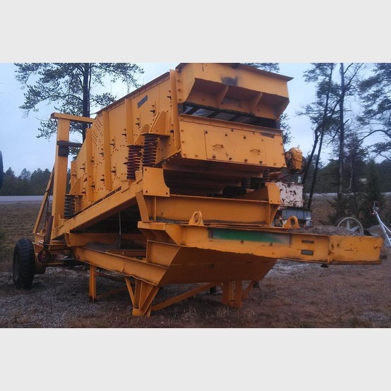 5 x 14 Simplicity Double Deck Screen for Sale by Savona Equipment