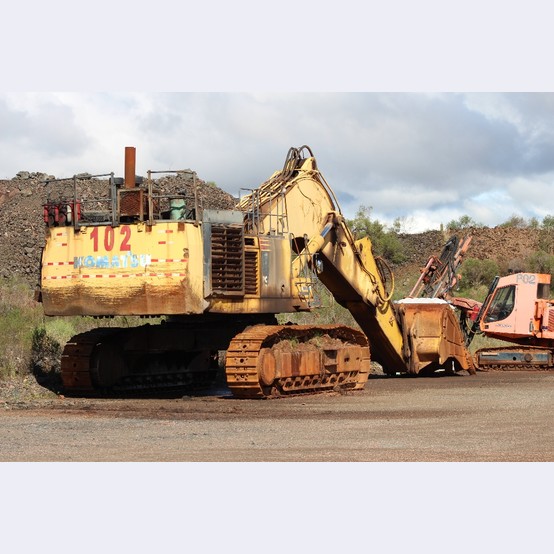 Komatsu PC1250-7 Excavator