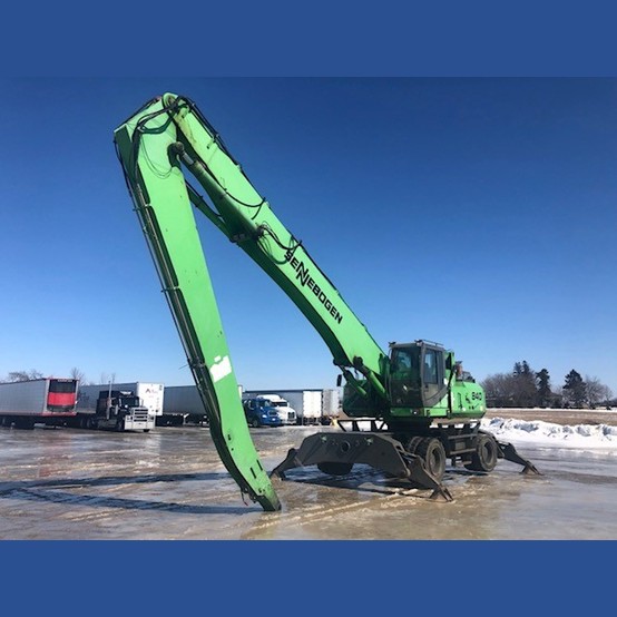 Sennebogen 840M Material Handler