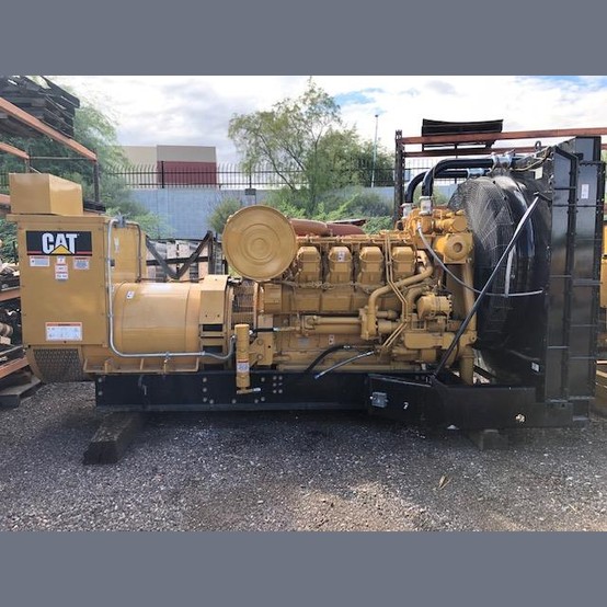 CAT 900 kW 240/480V Diesel Generator