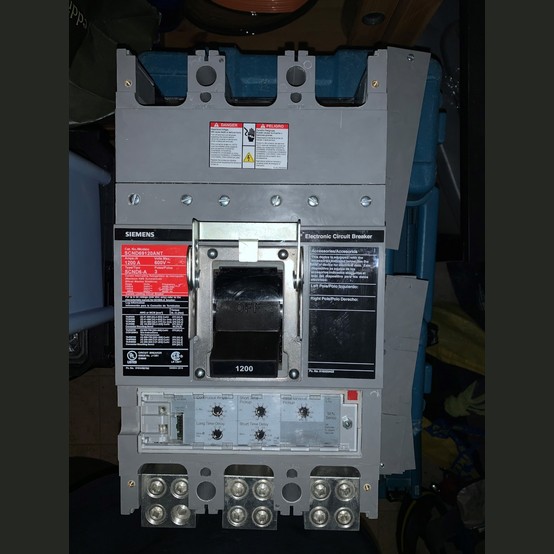 Siemens 3 Pole 1200 Amp Breaker