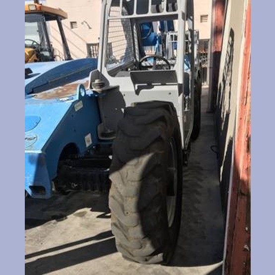 Genie GTH-844 Telehandlers