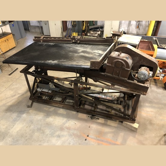 Deister No. 14 Concentrating Table