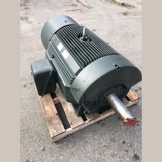 Toshiba 400 HP 575 Volt Electric Motor