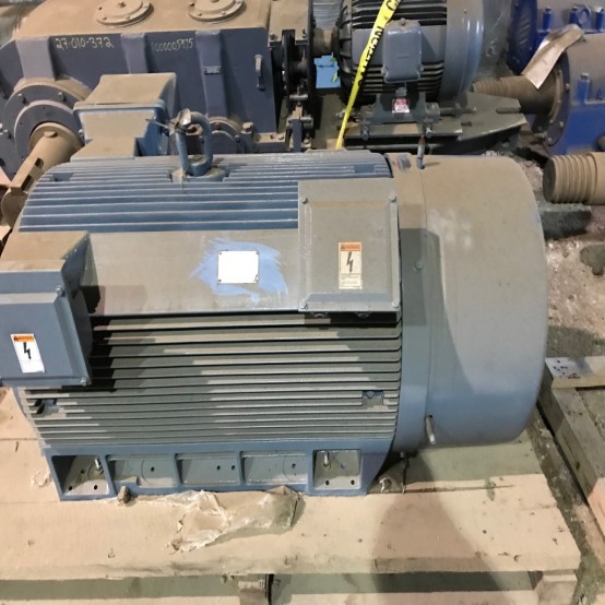 Siemens 350 HP 4000 Volt Electric Motor