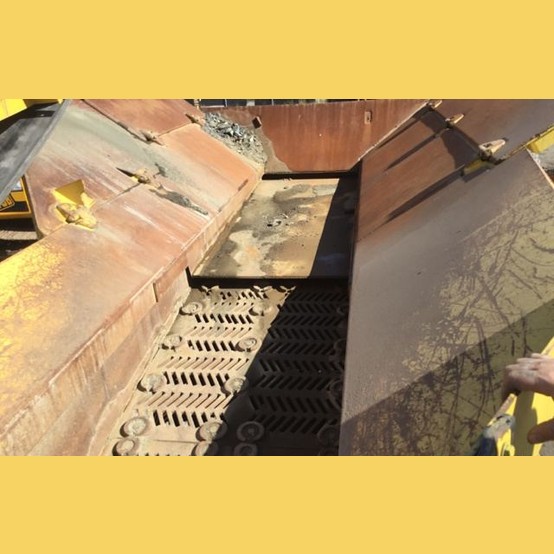 Keestrack R5 Destroyer 1112-S Tracked Mobile Impact Crusher Plant