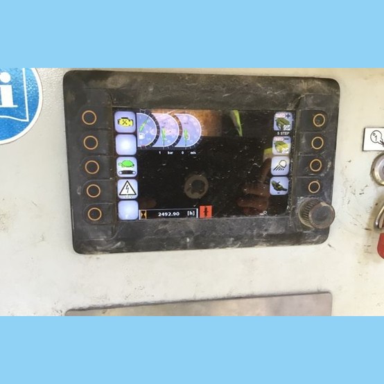 Keestrack R5 Destroyer 1112-S Tracked Mobile Impact Crusher Plant