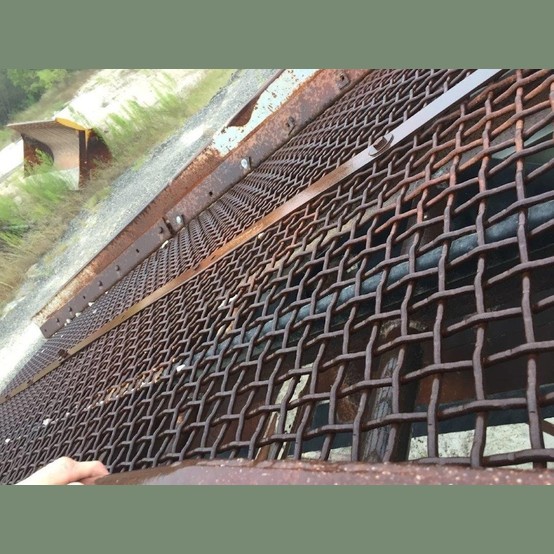 5 ft. x 14 ft. Single Deck Incline Screen