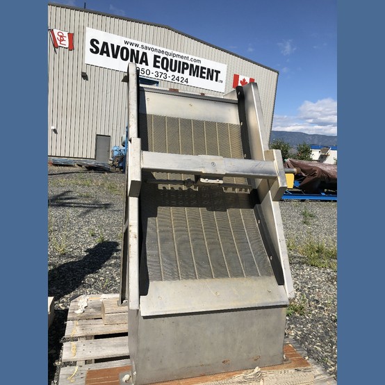 Sweco Stationary Trash/Dewatering Screen