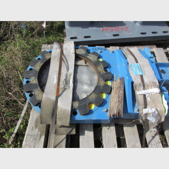 Newcon knife gate valve supplier worldwide | New Newcon 18 inch Knife ...