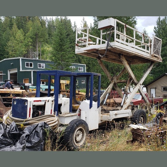 JUT 45 Clarke Scissor Lift