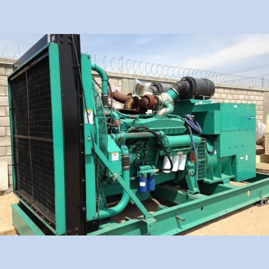 Generador Cummins de 750 kW 480 Voltios Diesel