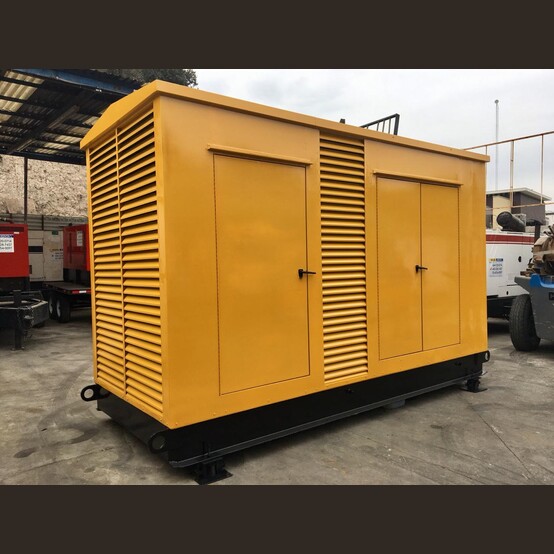 Caterpillar 600 kW 480 Volt Diesel Generator