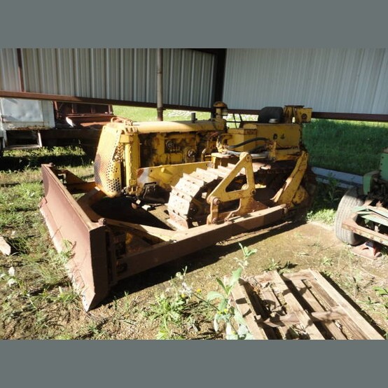 Antique CAT D4 Crawler Tractor