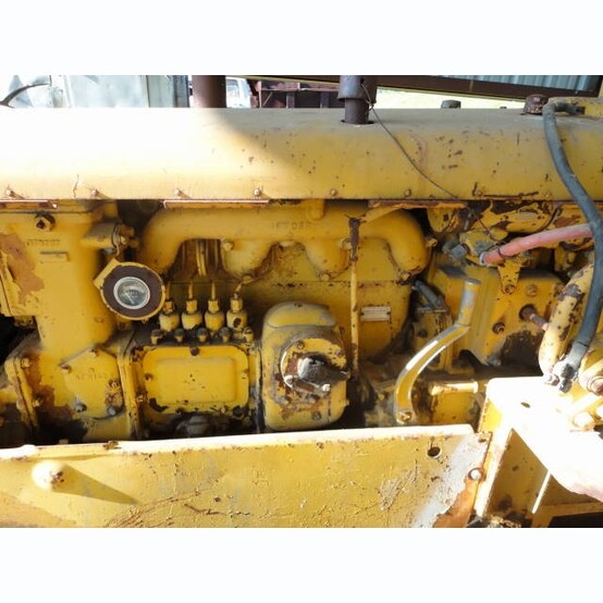 Antique CAT D4 Crawler Tractor