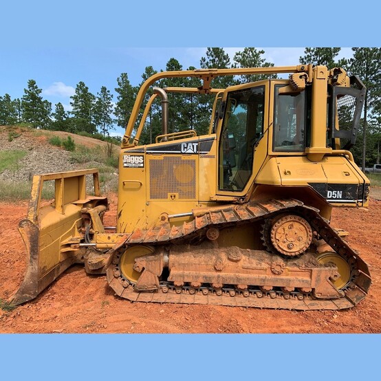 Caterpillar D5N XL Dozer