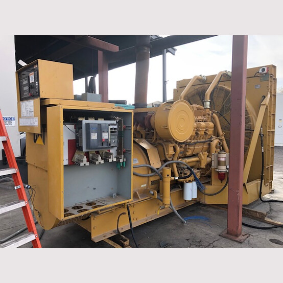 CAT 900 kW 480 Volt Diesel Generator