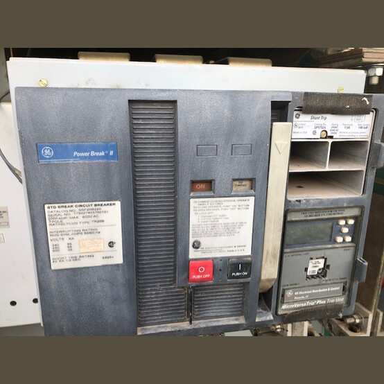 CAT 900 kW 480 Volt Diesel Generator