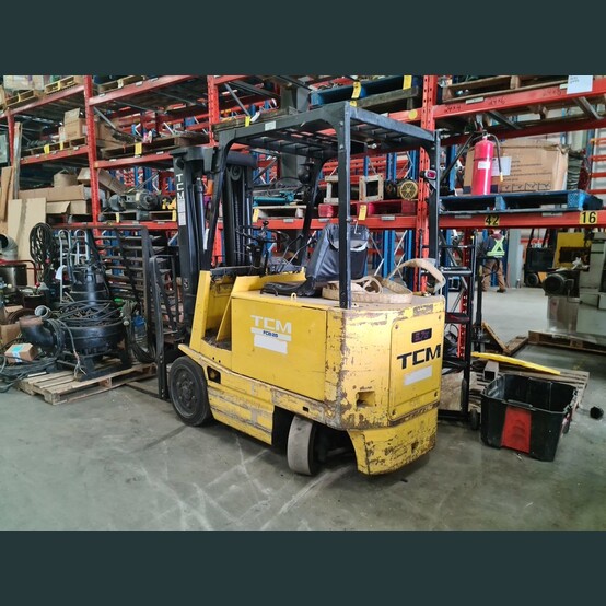 5,000 lbs. Forklift