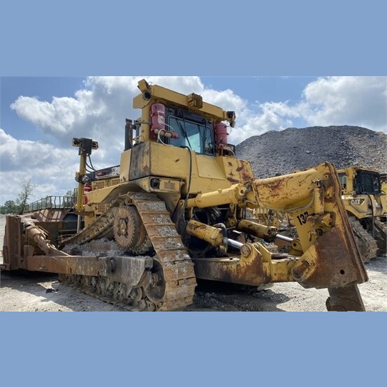 CAT D10T Dozer